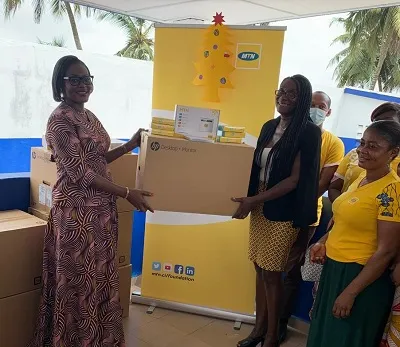 Y’ello Hope : la Fondation MTN Côte d’Ivoire au secours du Service de ...